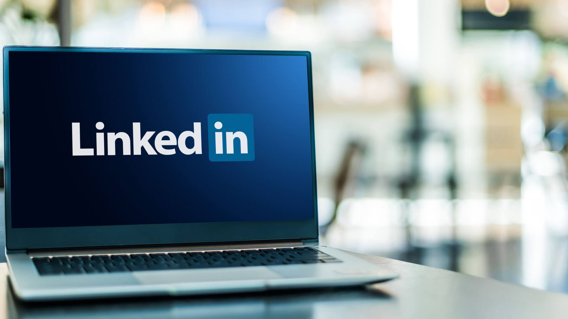 How Law Firms Should Use LinkedIn in 2023 | ENX2 Legal Marketing